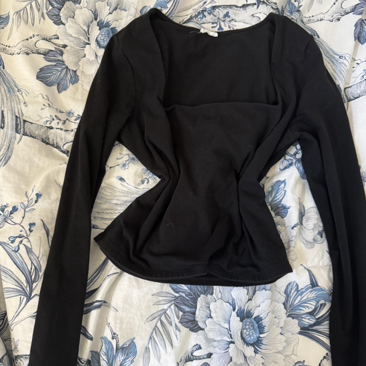 Garage basic black square neck long sleeve - Depop