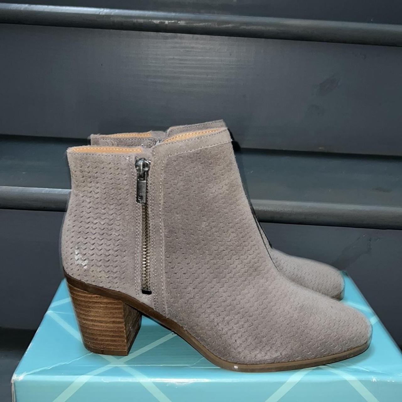 Gray Bootie - Depop