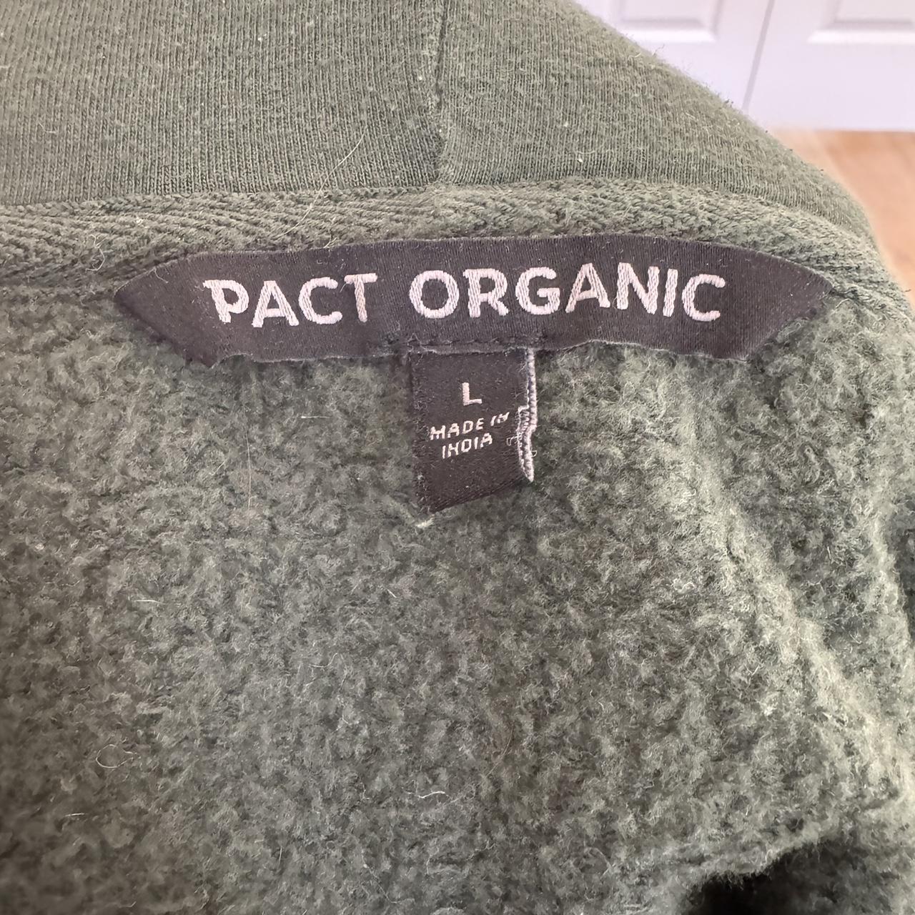 Pact organic green zip up hoodie Very soft - Depop