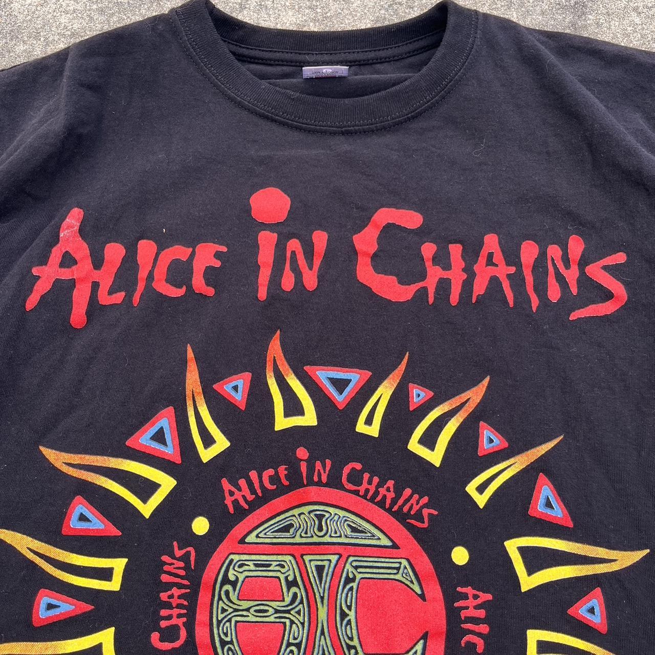 Vintage Alice In Chains Boxy L #aliceinchains... - Depop