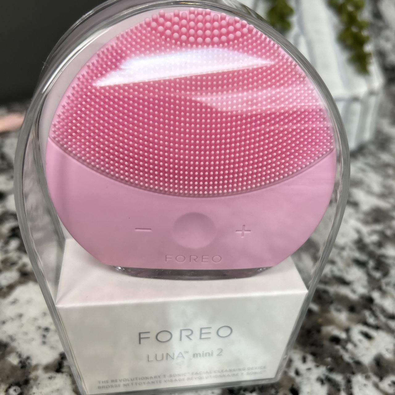 FOREO SWEDEN LUNA MINI 2. Brand new. Sells for... - Depop