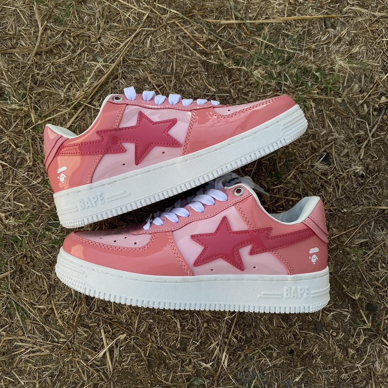 Pink Bapestas US 8 Brand New. Never worn. PLEASE... - Depop