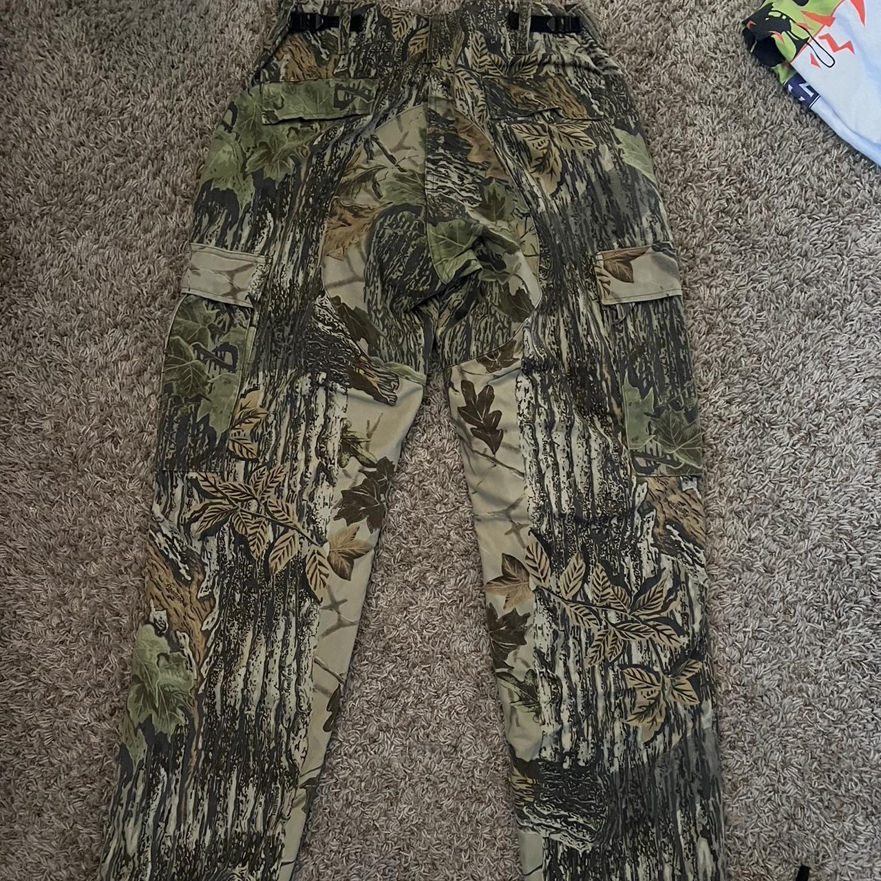 Baggy realtree cargo pants! Y2K real tree pants ,... - Depop