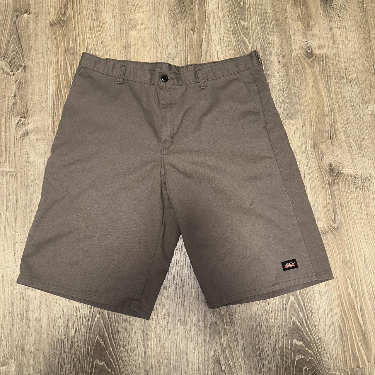 Dickies mens shorts No size rag Seems to b a 37... - Depop