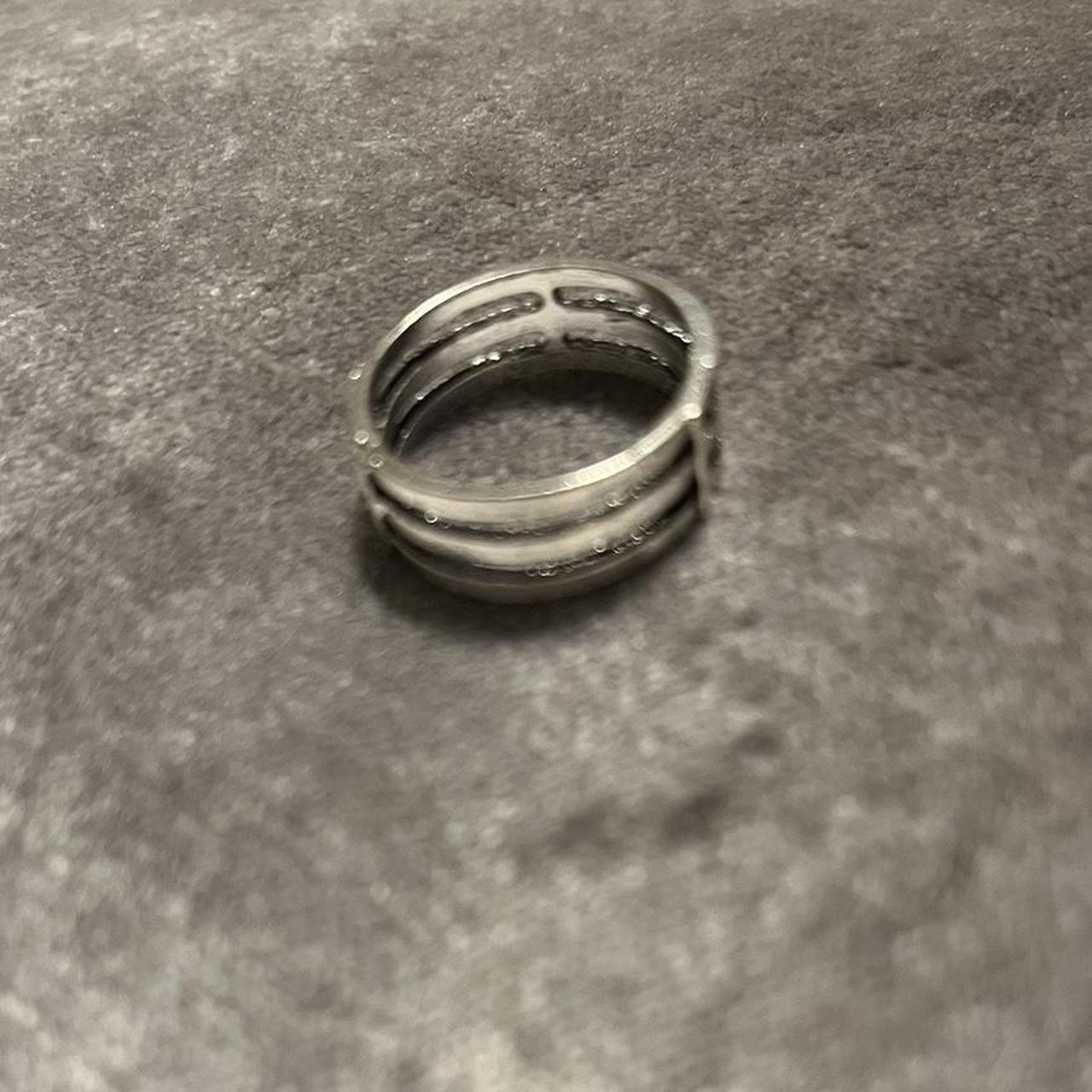Silver three loop ring. Ring size 5 1/2. #ring - Depop