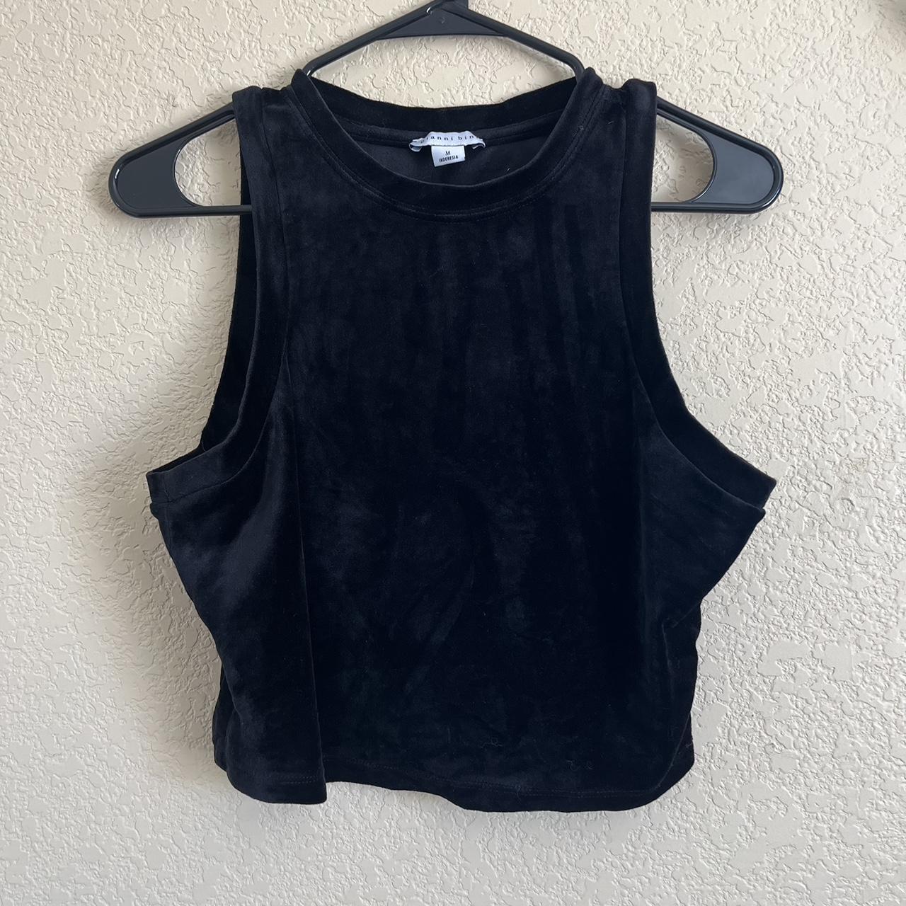 Black velvet Gianni Bini cropped tank #GianniBini... - Depop