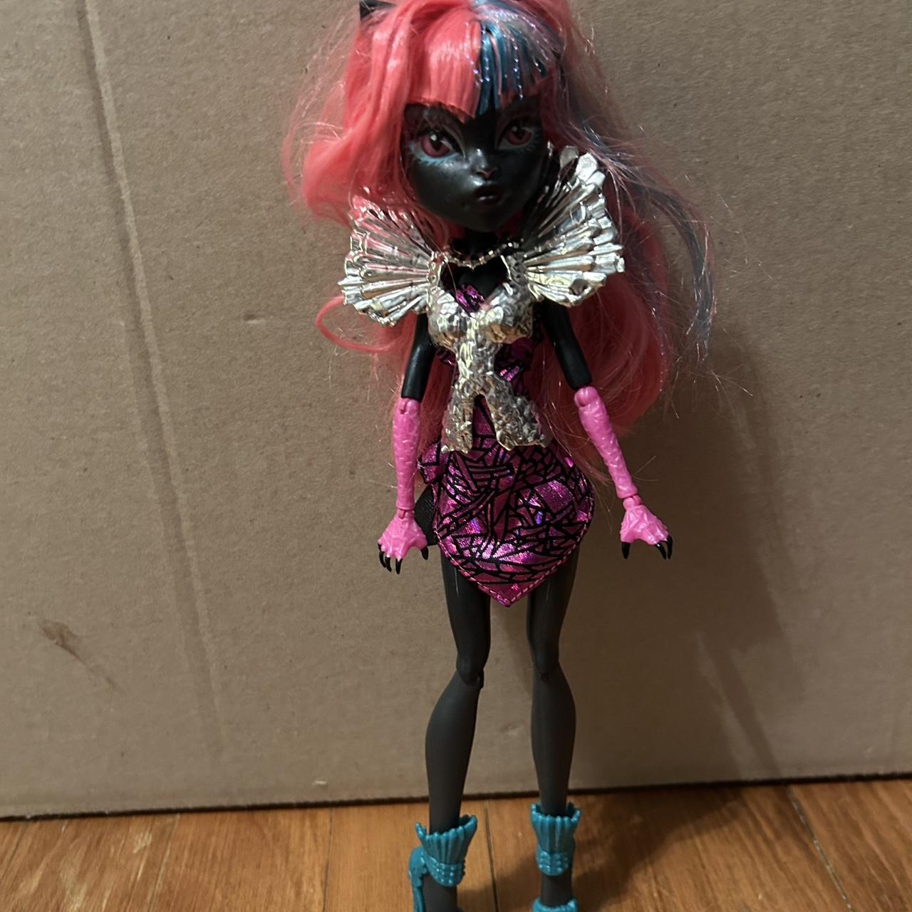 Catty Noir boo York boo York monster high doll - Depop