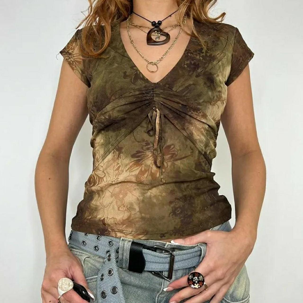 Y2k Clothes 2000s Tops V-neck T Shirt for Women... - Depop