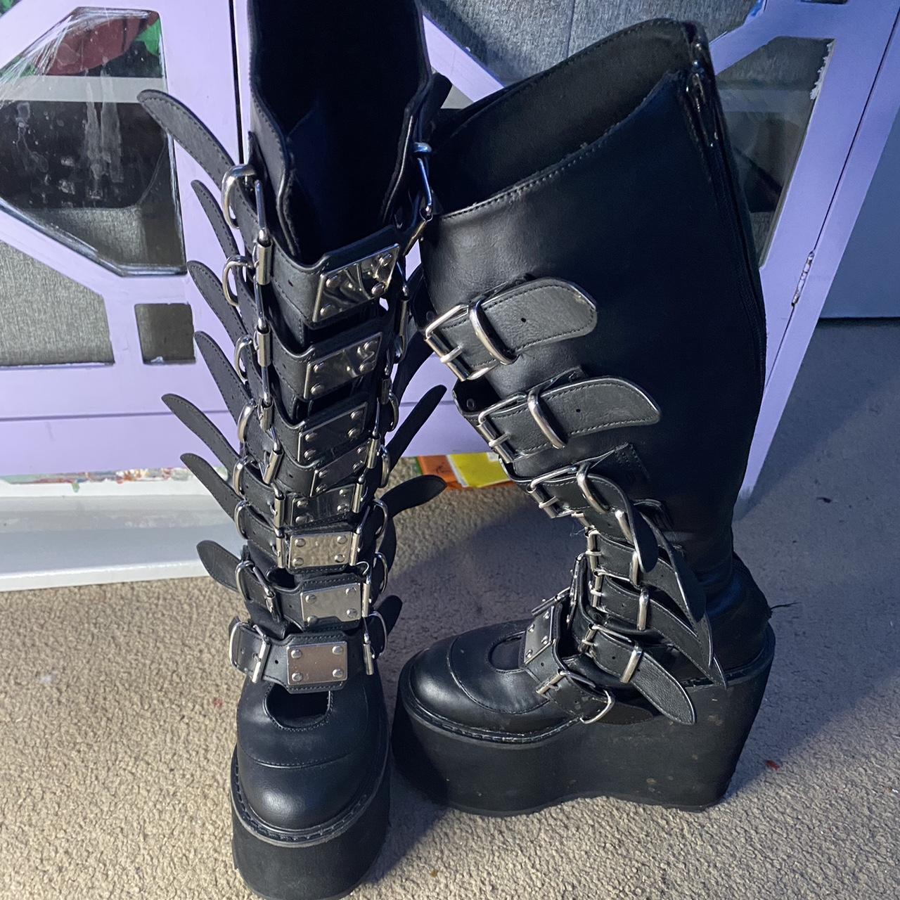 Swing- 815 buckle demonia... - Depop