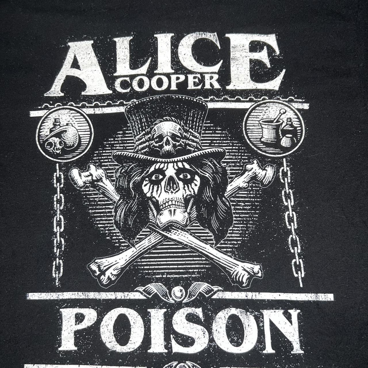 Alice Cooper “Poison” Shirt Size L - Depop