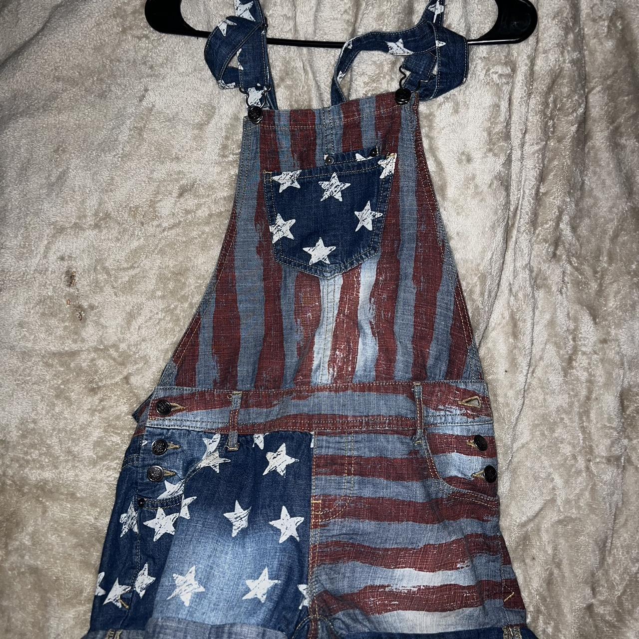 American Rag Flag Overalls Size 3 #lanarelrey... - Depop