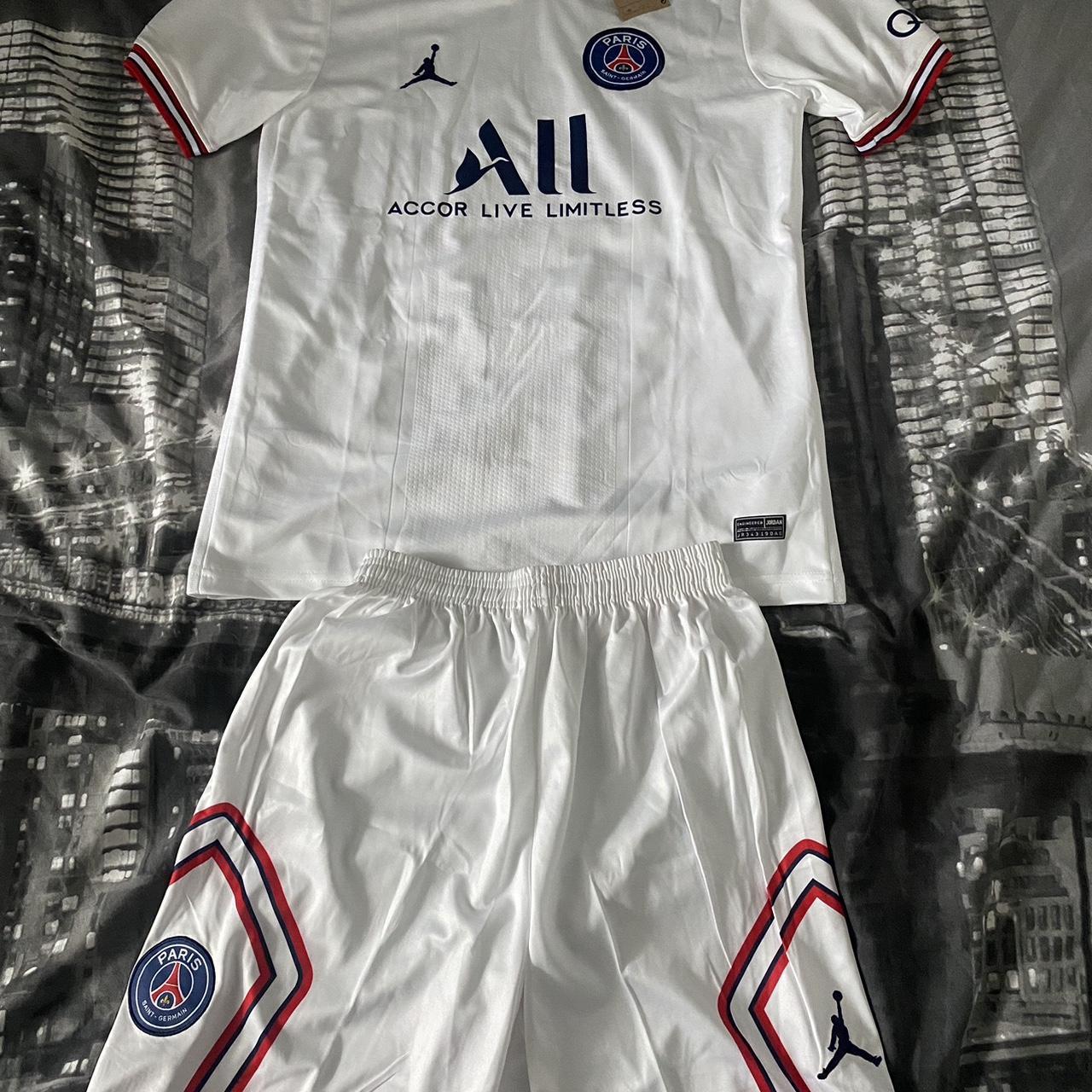 PSG football kit - Depop