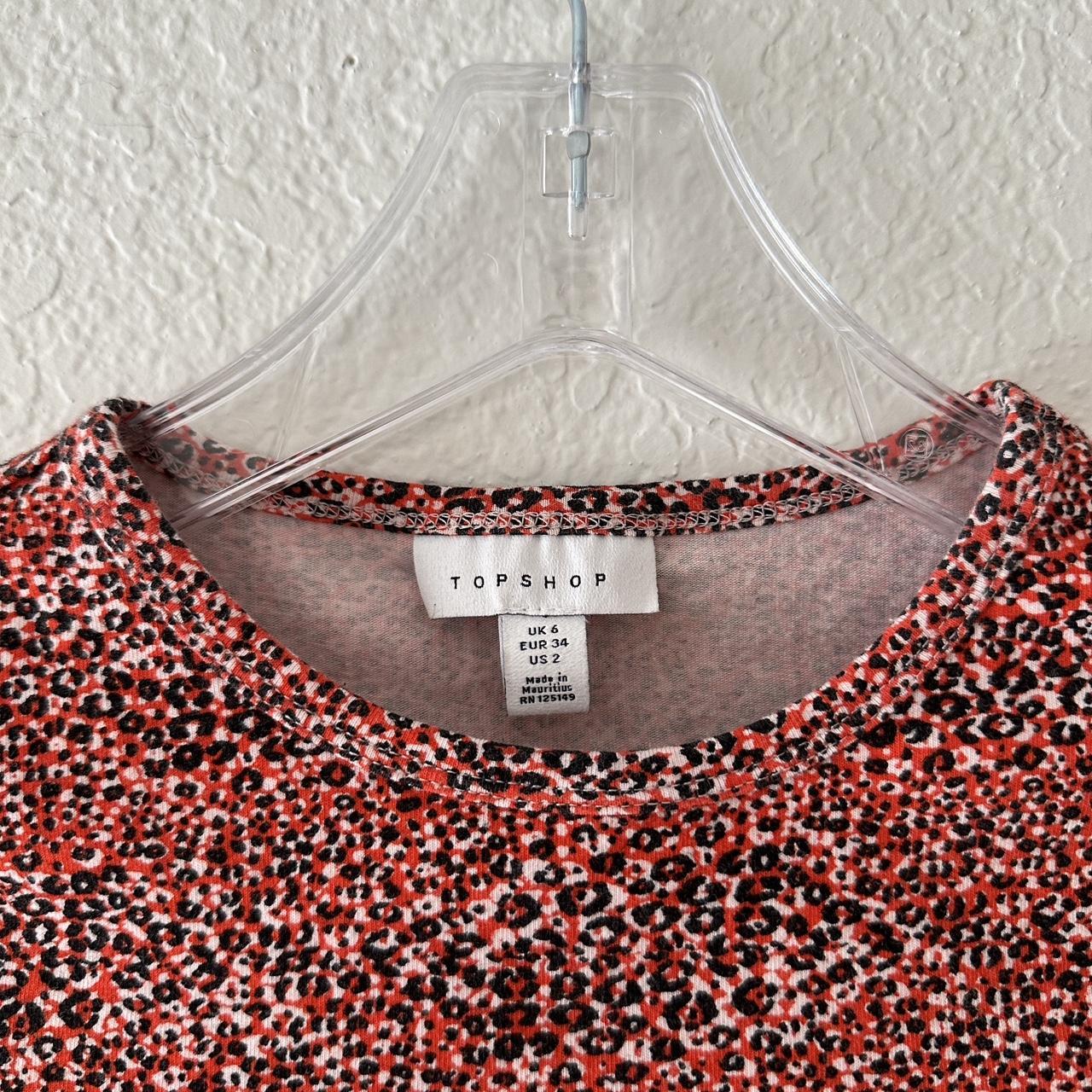 TopShop red leopard baby tee Size: 2 fits like a xs/s - Depop