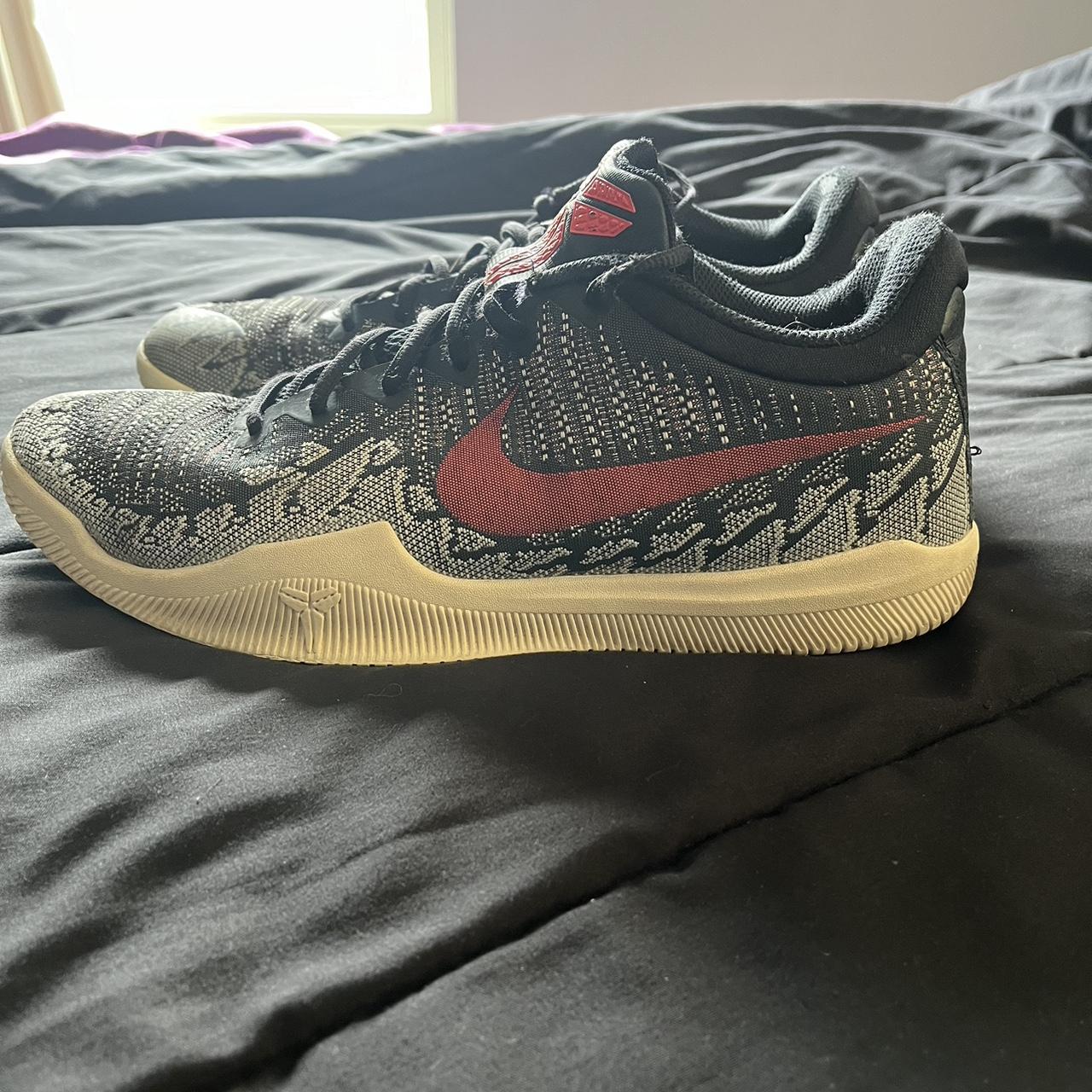 Nice Kobe mamba rage. Really nice shoes traction is... - Depop