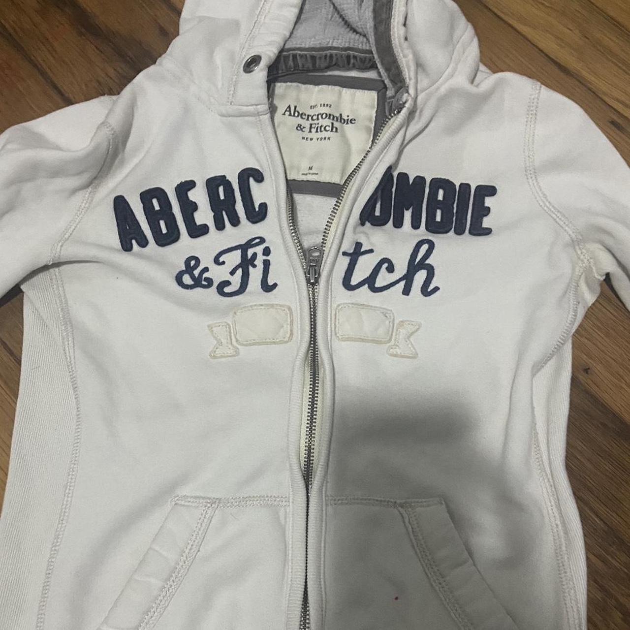 medium abercrombie&fitch zip up hoodie used: