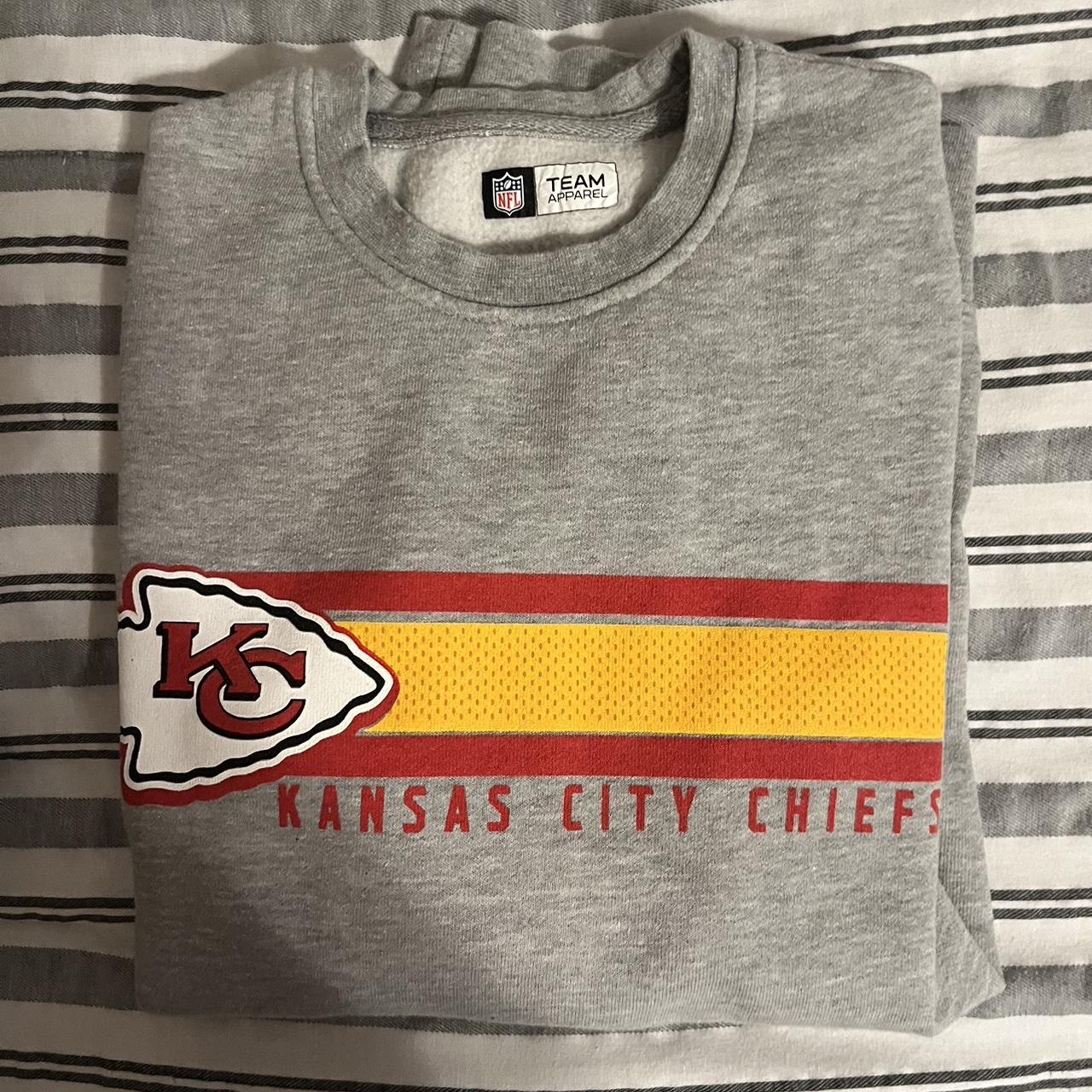 Small grey Kansas City Chiefs sweatshirt - Depop