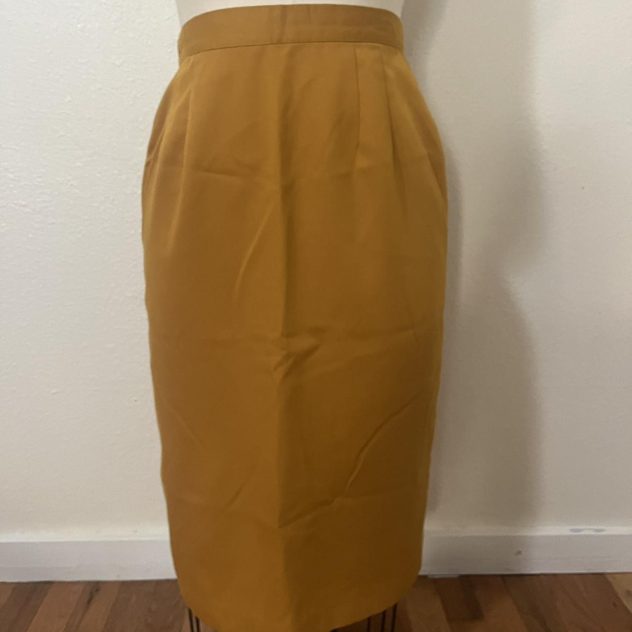 Michele Mustard Yellow Pencil Skirt Size 8 Couple... - Depop