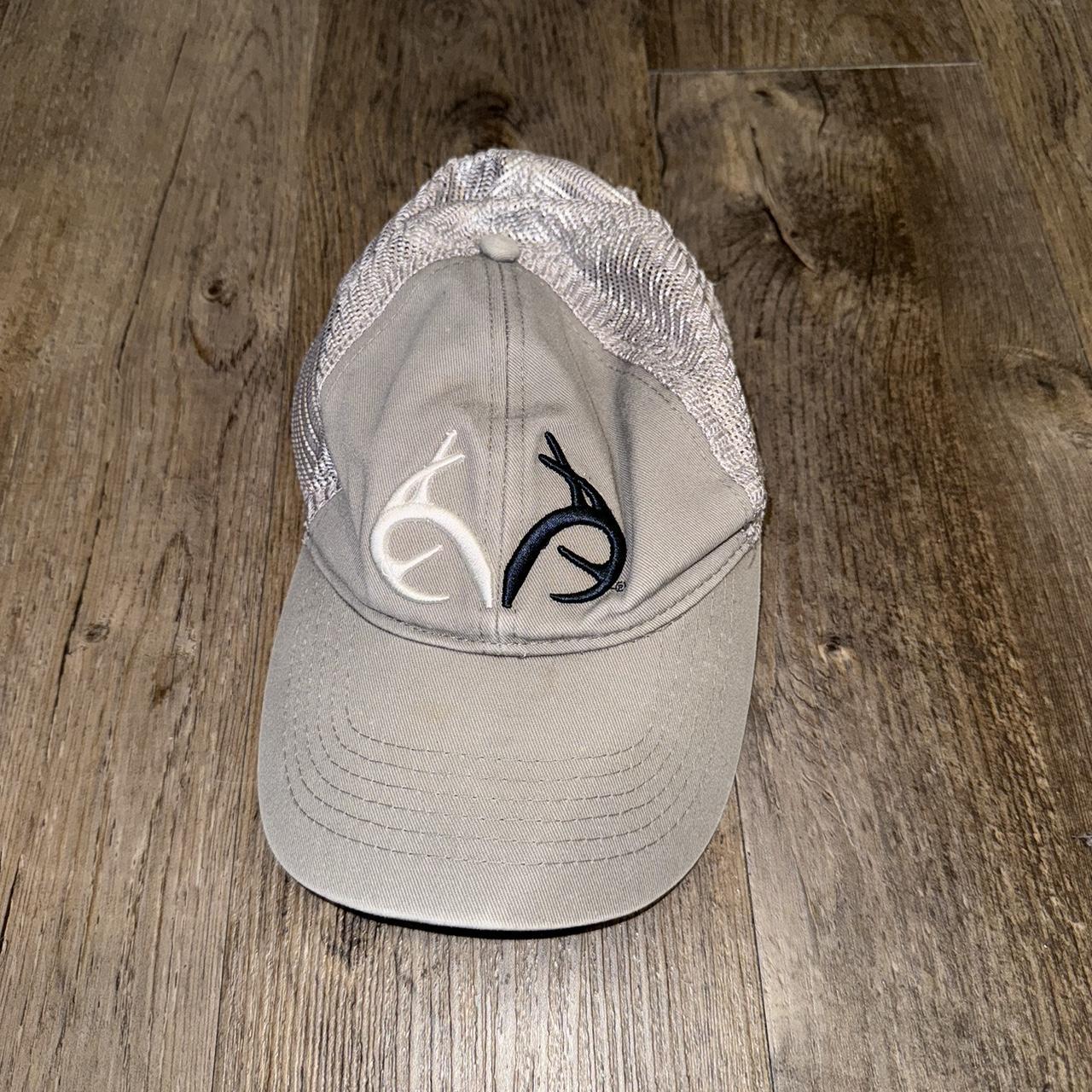 Real Tree Trucker Style Hat Flexible Fit Snap... - Depop