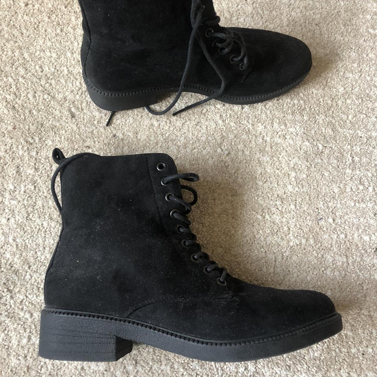 Almost new suede black boots size 6 - Depop