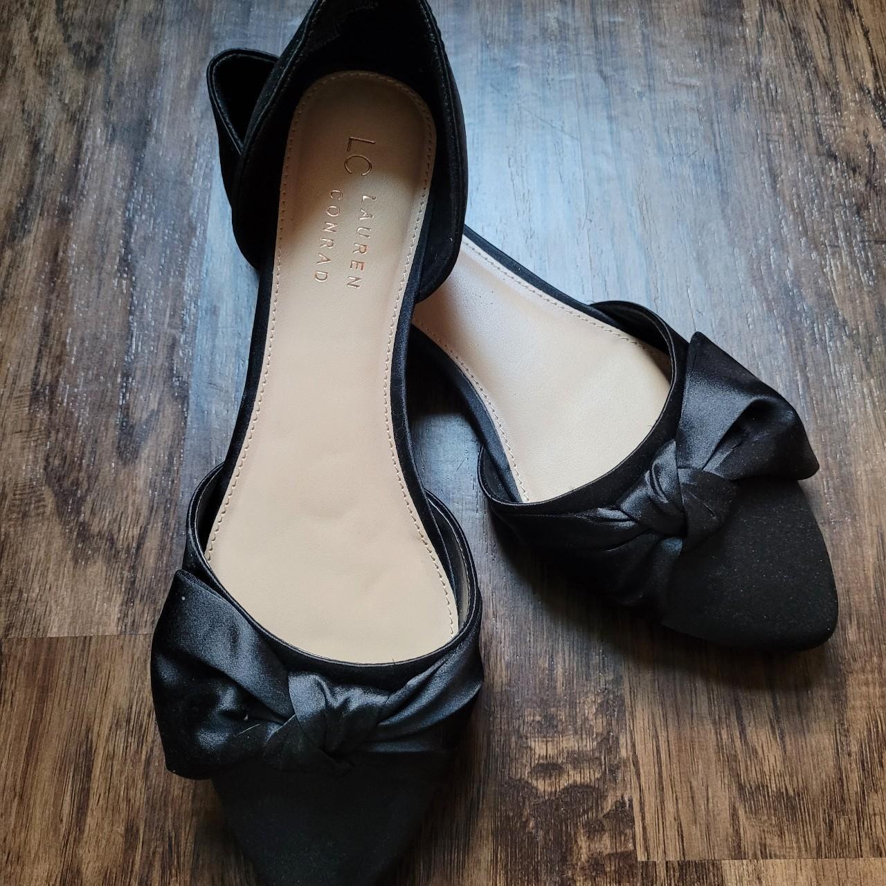 LC Lauren Conrad black satin bow flats size 8 - Depop