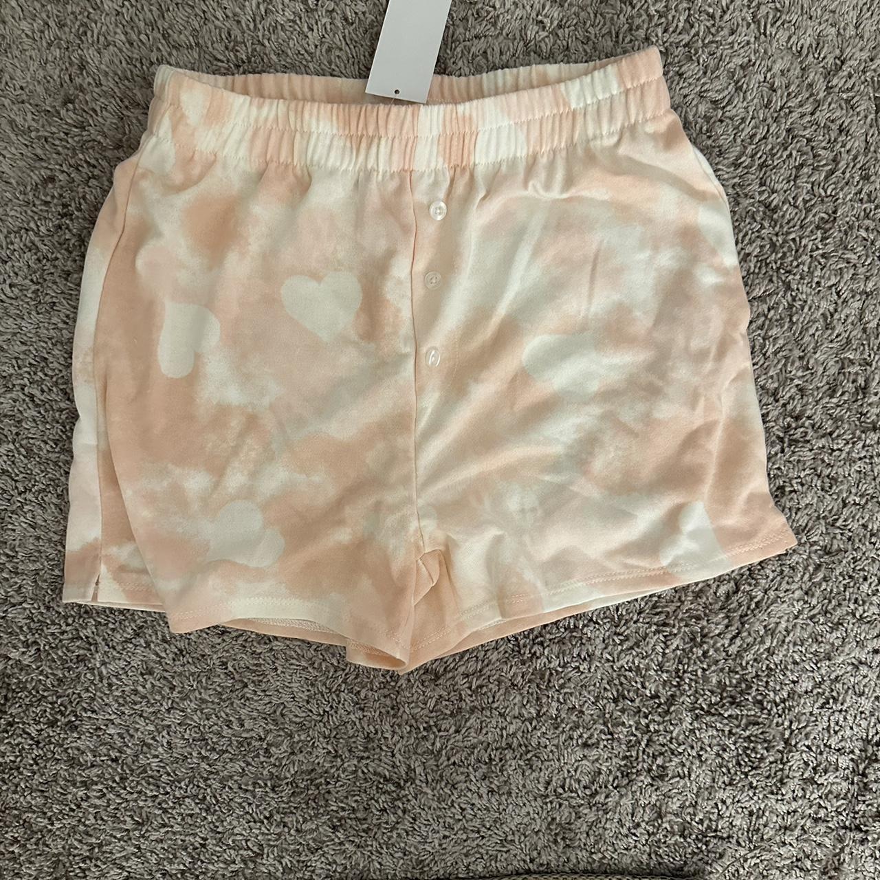 cute valentine’s day boxers never worn no stains - Depop
