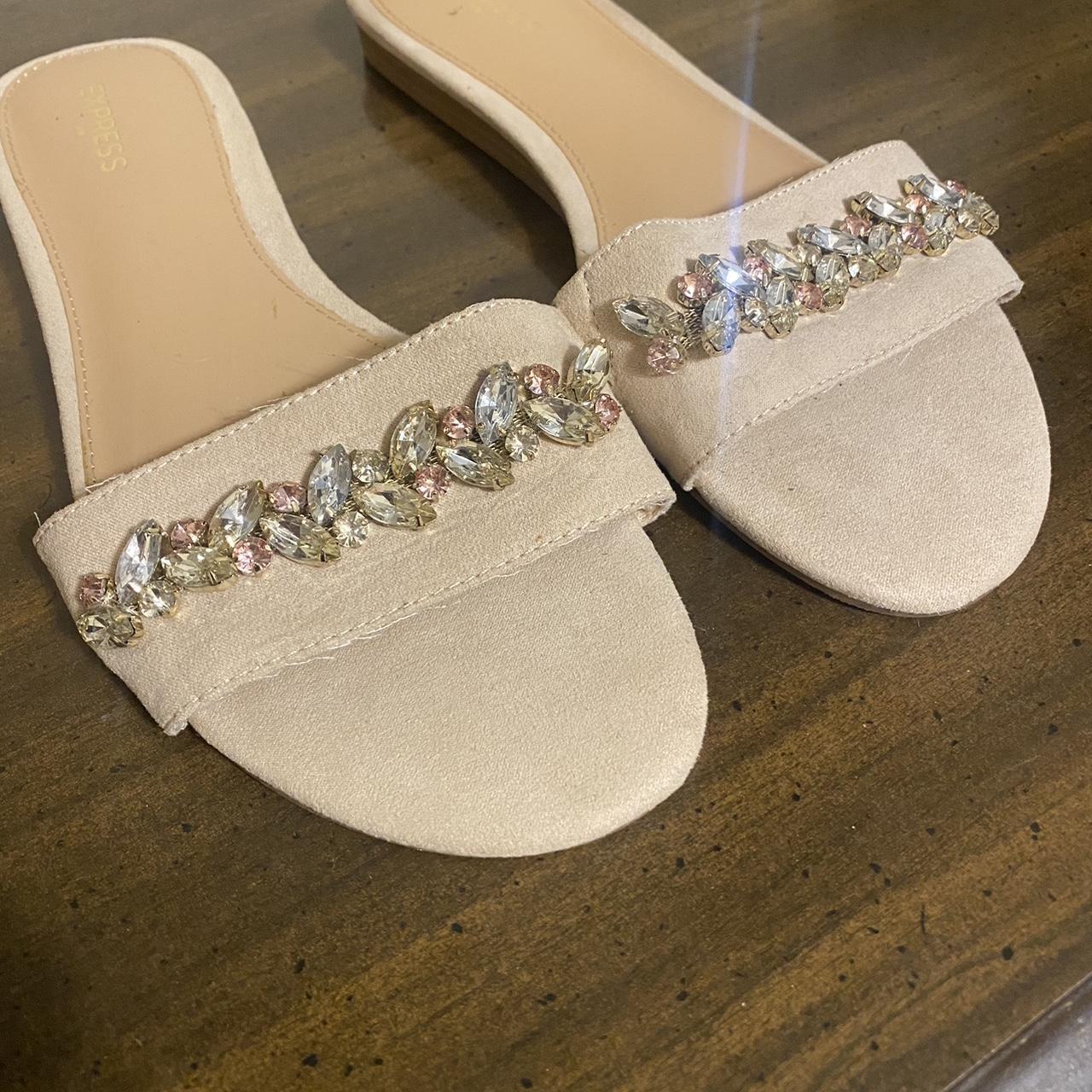 Express Sandals - Depop