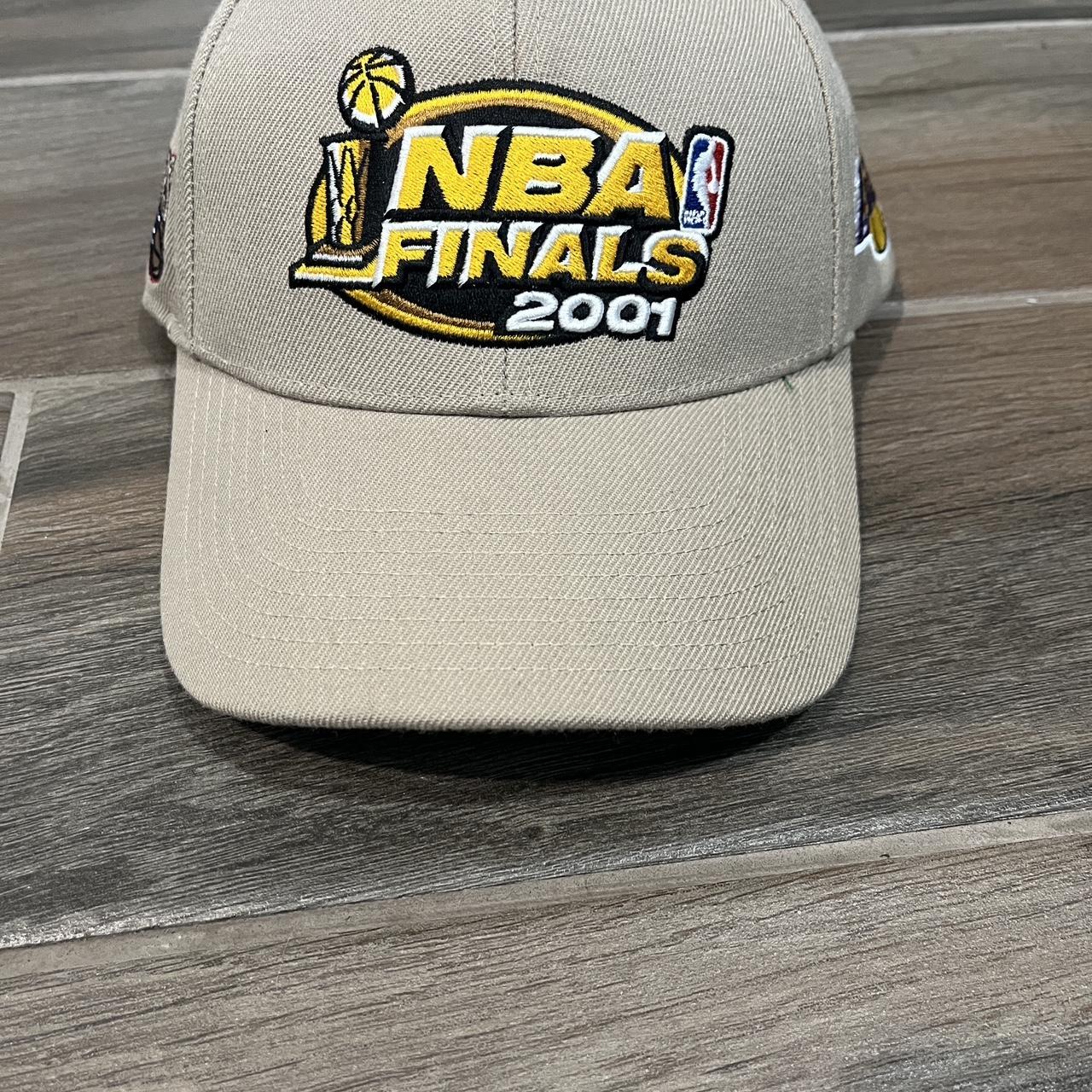 Mitchell & Ness 2001 NBA Finals hat Great... - Depop