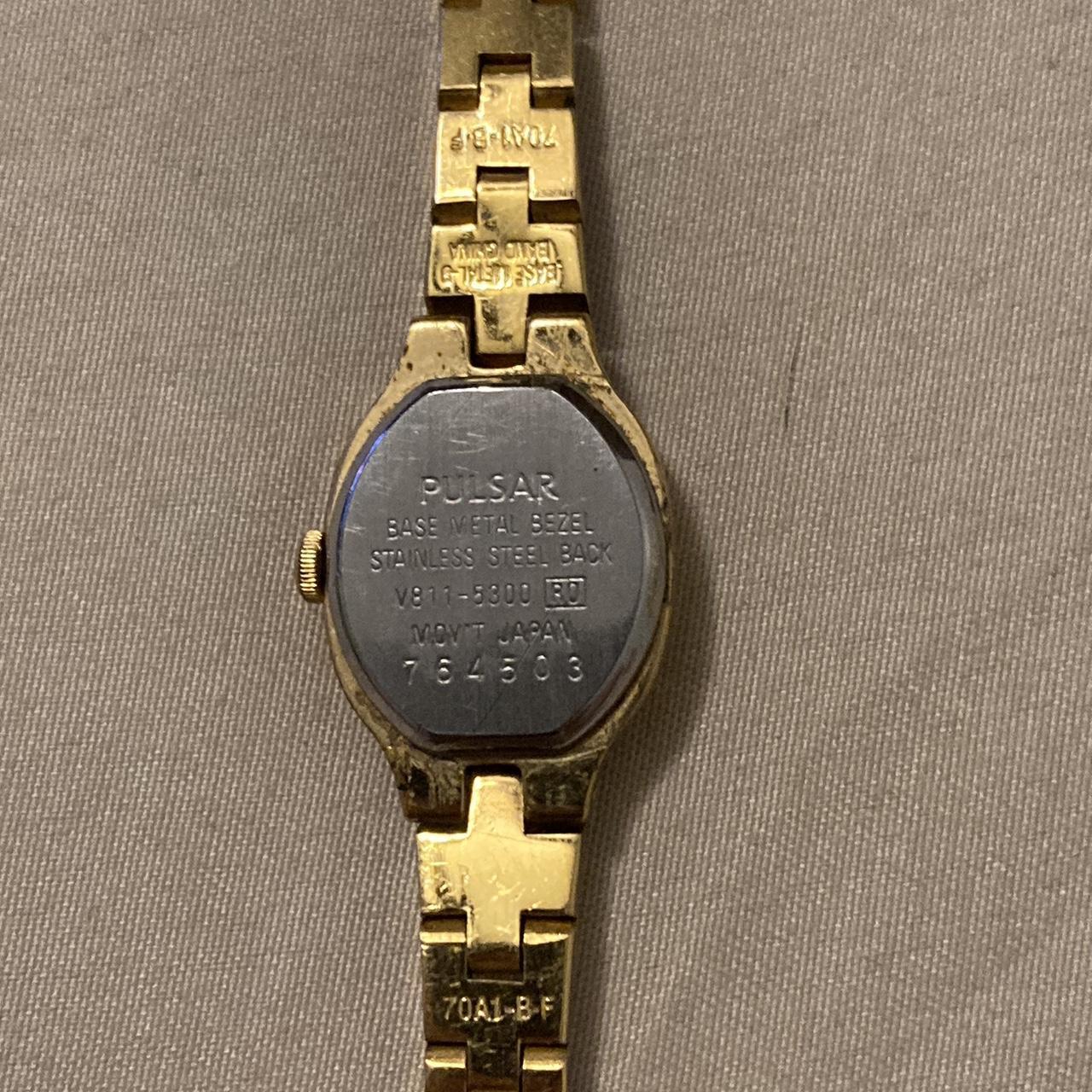 Woman’s gold plated VINTAGE quartz pulsar watch ! - Depop