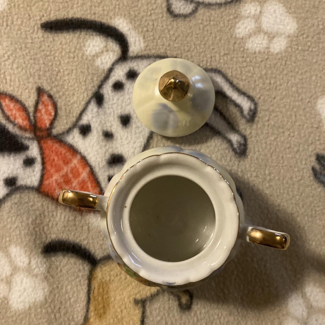 This is a Vintage lefton fine china made in japan... - Depop