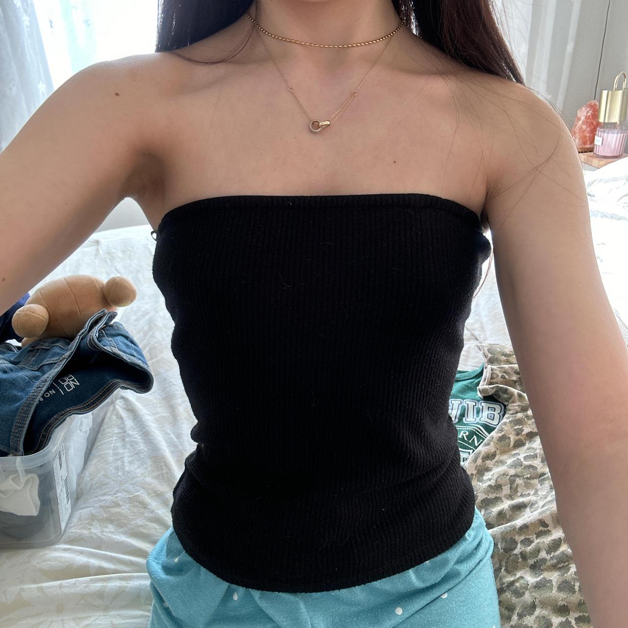 Black ribbed tube top XS-S price starts at 15,... | Depop
