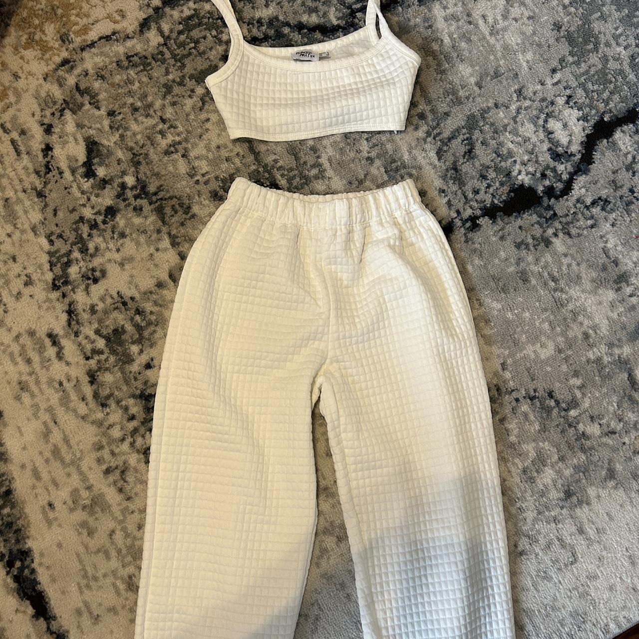 princess polly white sweat set size 2 NEVER WORN - Depop