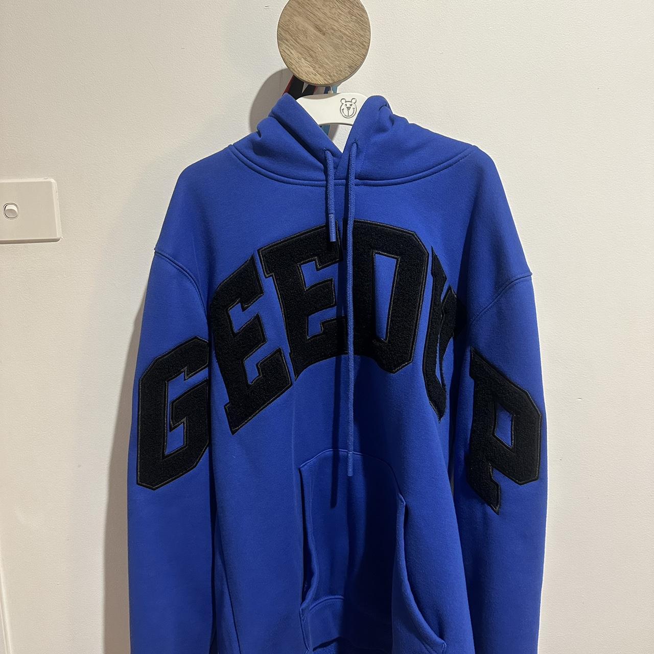 Geedup team logo dark blue - Depop