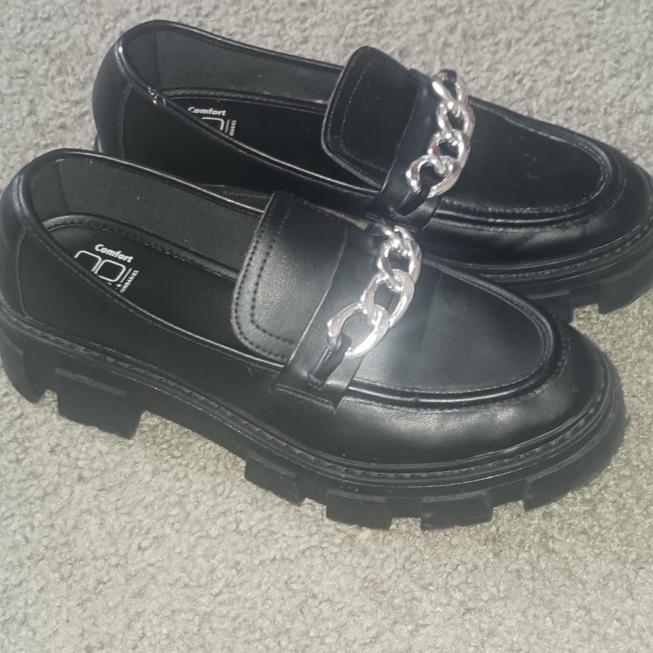 chunky platforms with chain - Depop
