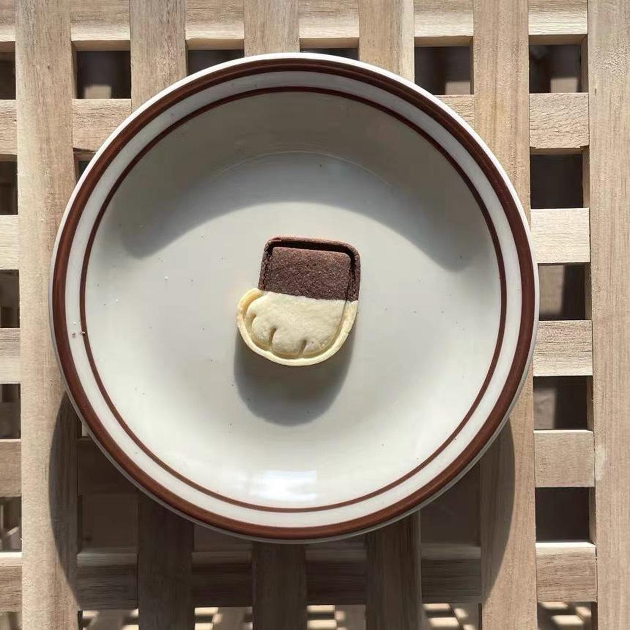 Cute cat feet biscuit mold 6*5.4 cm #biscuit... - Depop