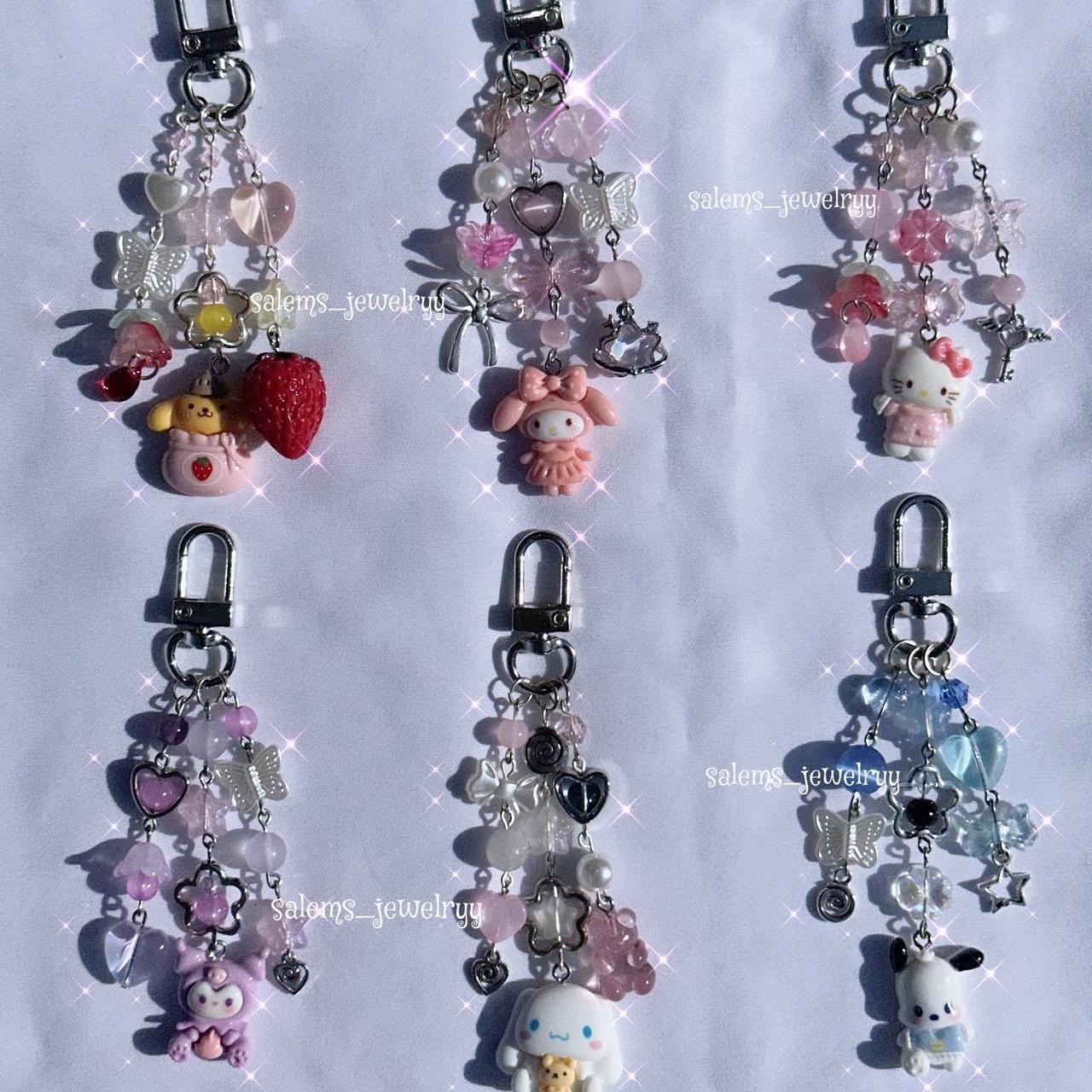 Sanrio Keychains ⋆｡‧˚ʚ🍓ɞ˚‧｡⋆ (pls dm which character... - Depop