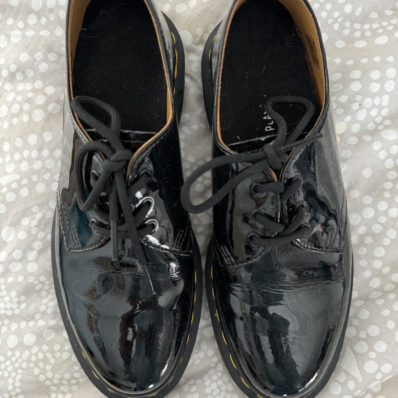Doc Martens Dr. Martens 1461 Size 7 Women Shiny... | Depop