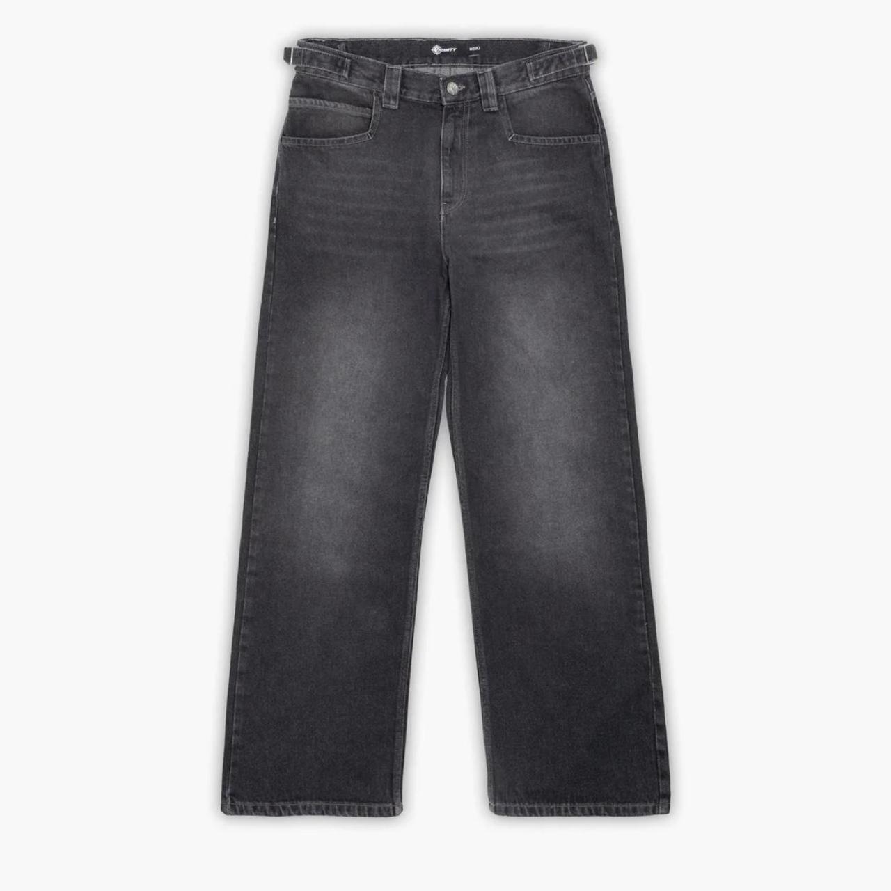 VICINITY black wash denim size M(32L) - Depop