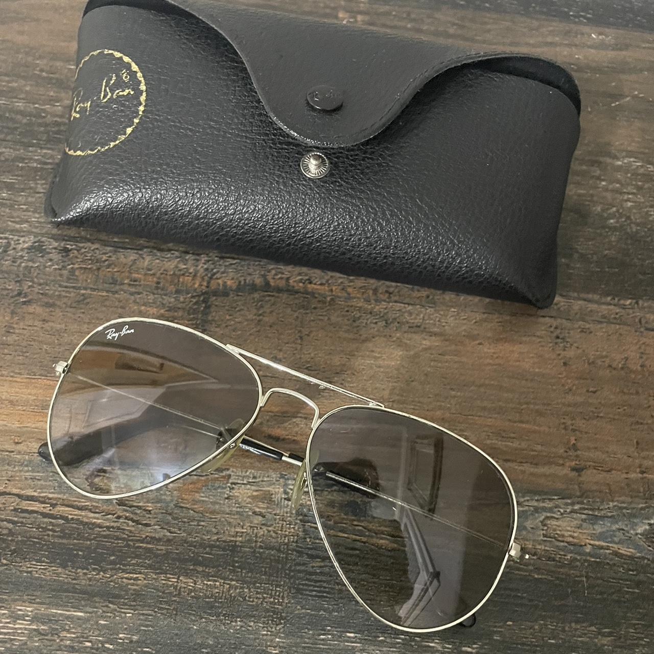 Silver Aviator RayBans RB3025 - Depop