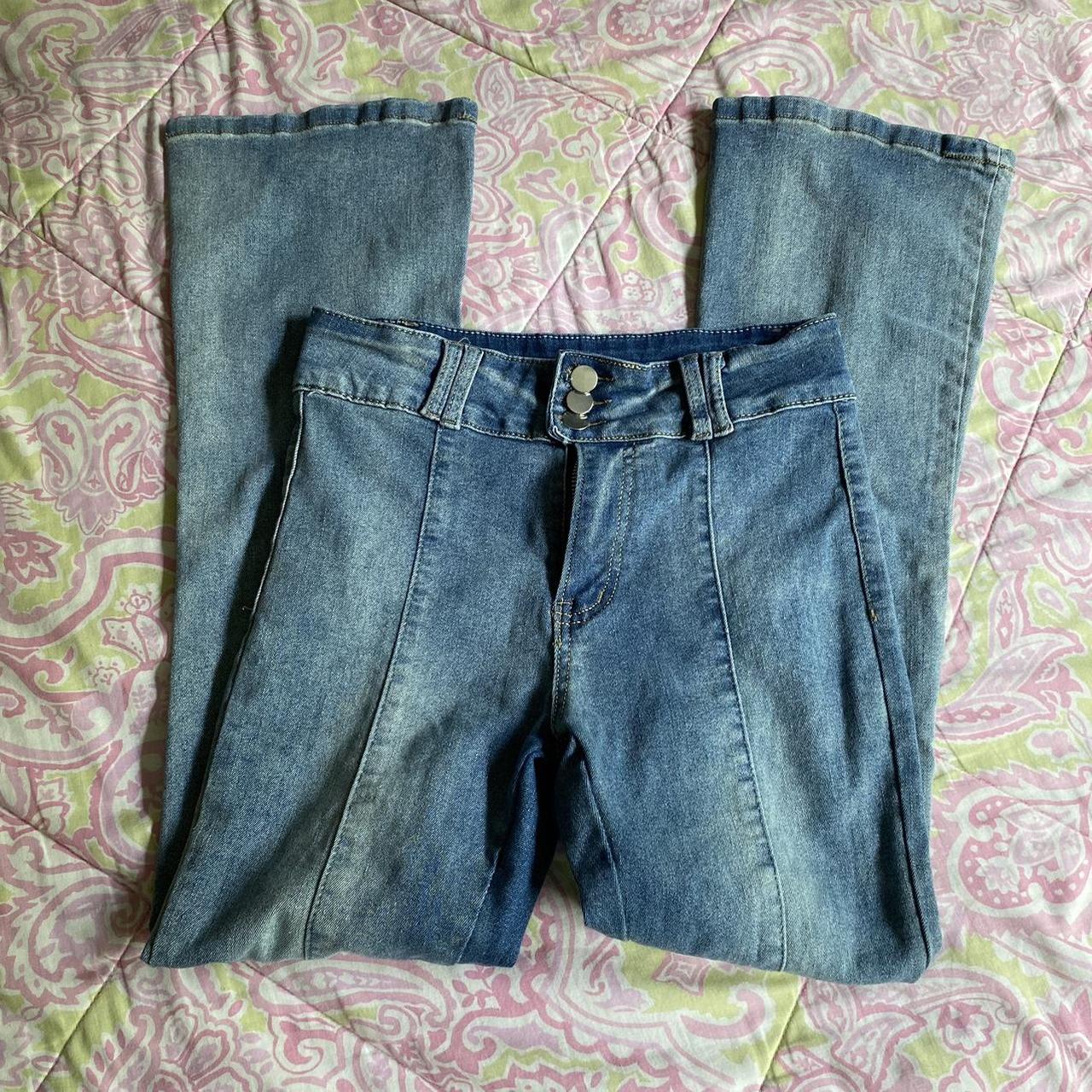 MID RISE FLARED ACUBI JEANS so so cute the wash is... - Depop