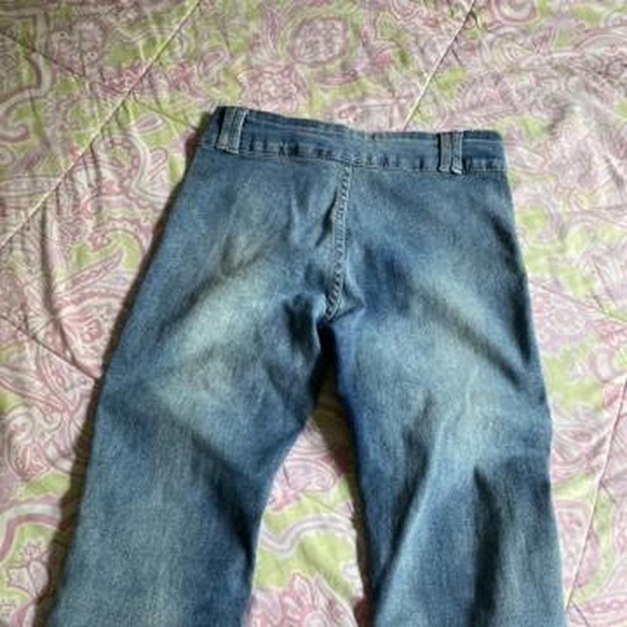 MID RISE FLARED ACUBI JEANS so so cute the wash is... - Depop