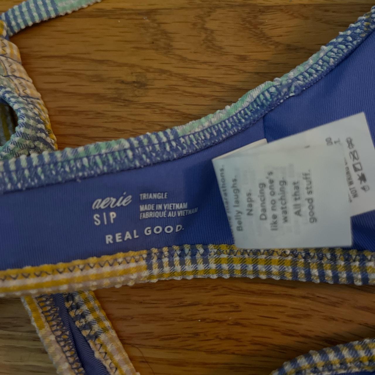 Aerie triangle bikini top, size small Never been... - Depop