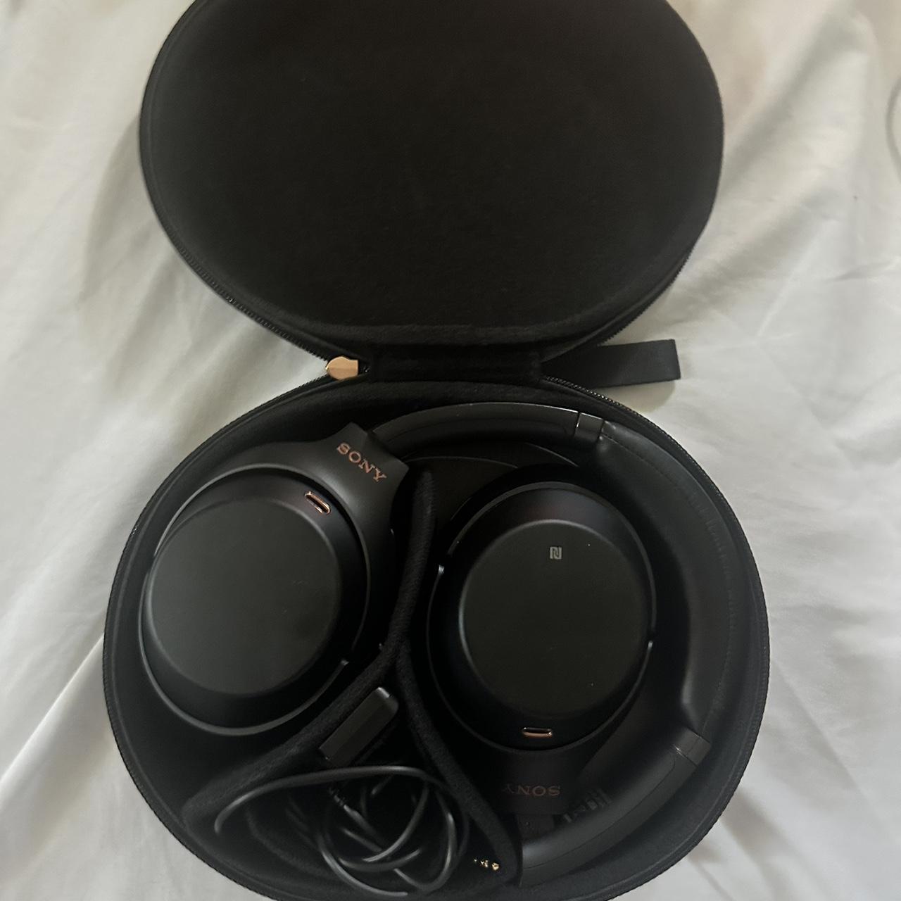 Sony xm3 Used for 2 semesters of collage Upgraded... - Depop