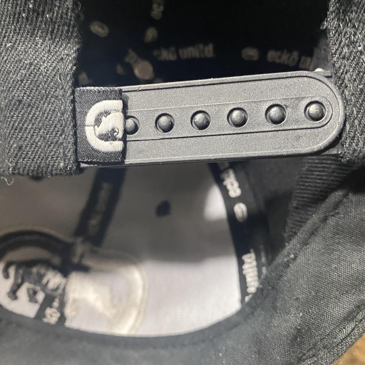 Black and white adjustable Ecko hat - Depop