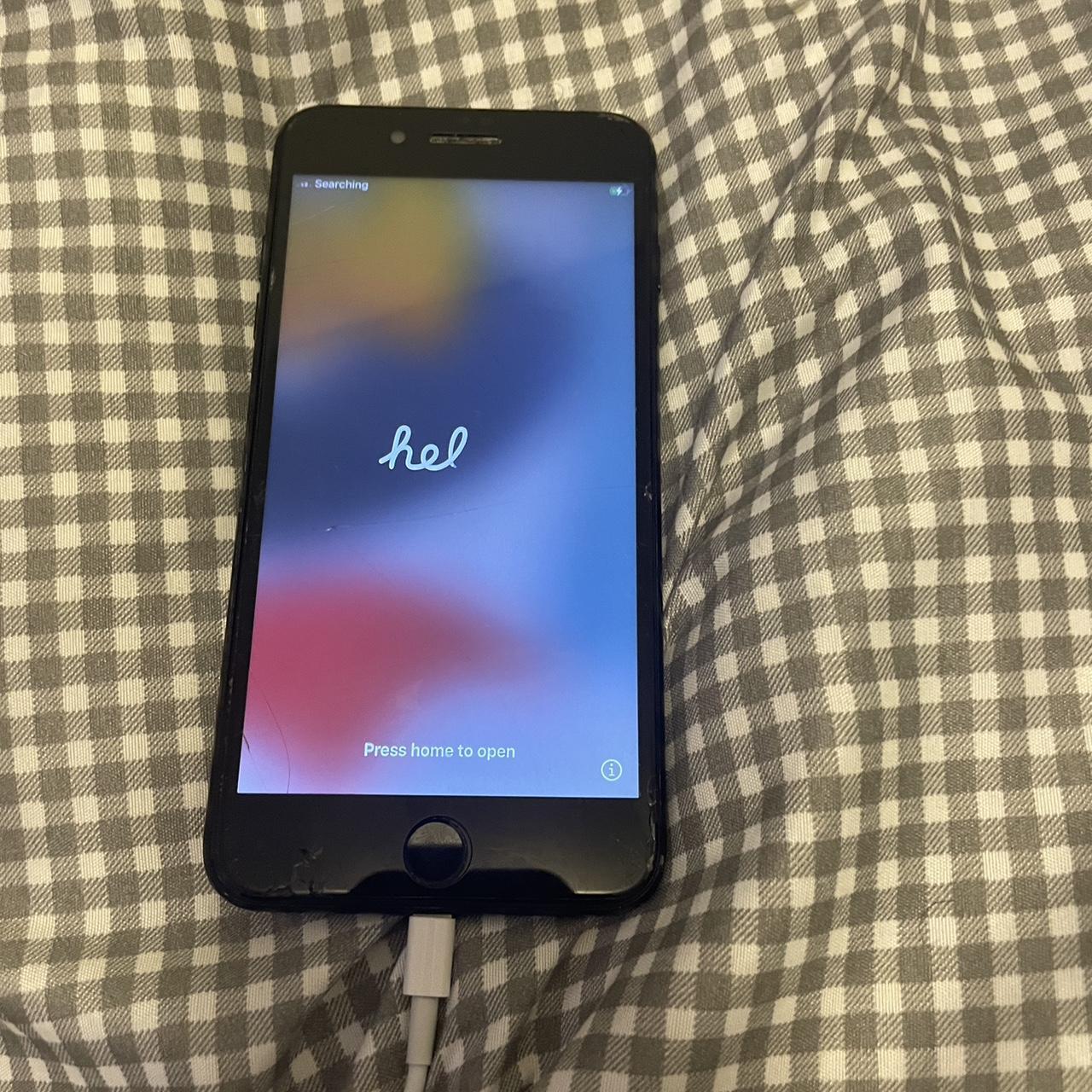 iphone 7plus,, decent condition,, messed up... - Depop