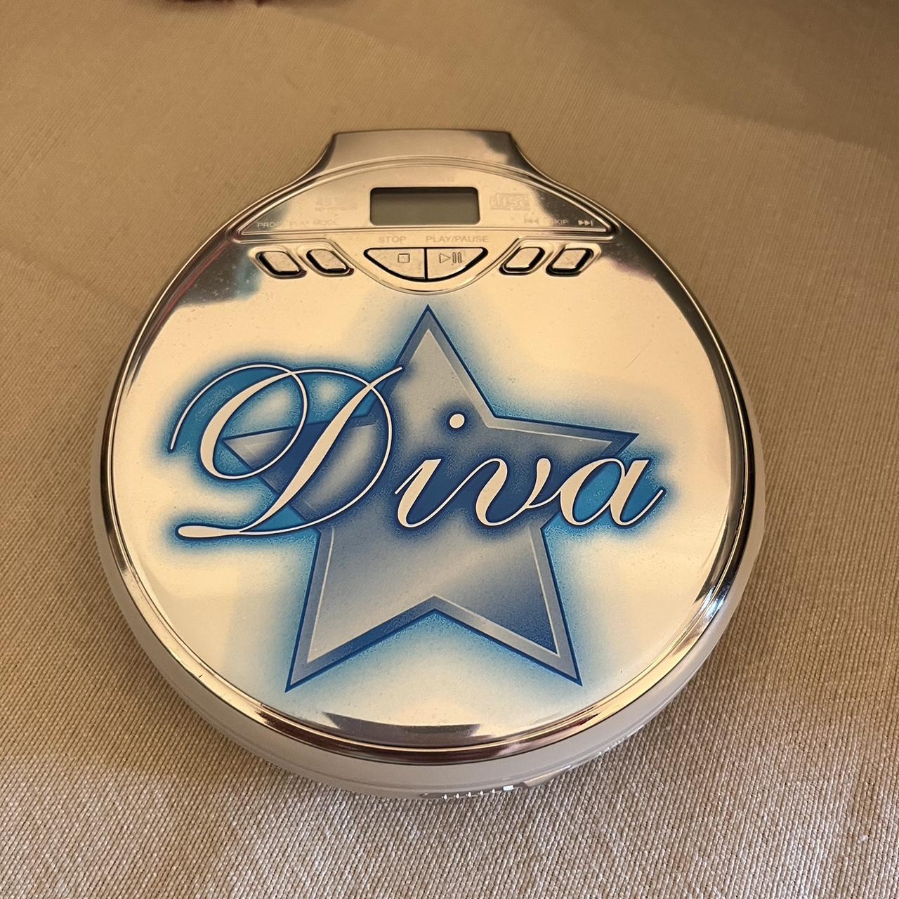 Y2K 2002 DIVA portable CD player SUPER CUTE!!... - Depop