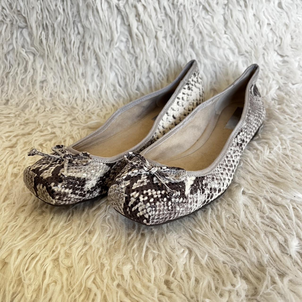 Ballet flats snake skin colorway Never been worn! - Depop