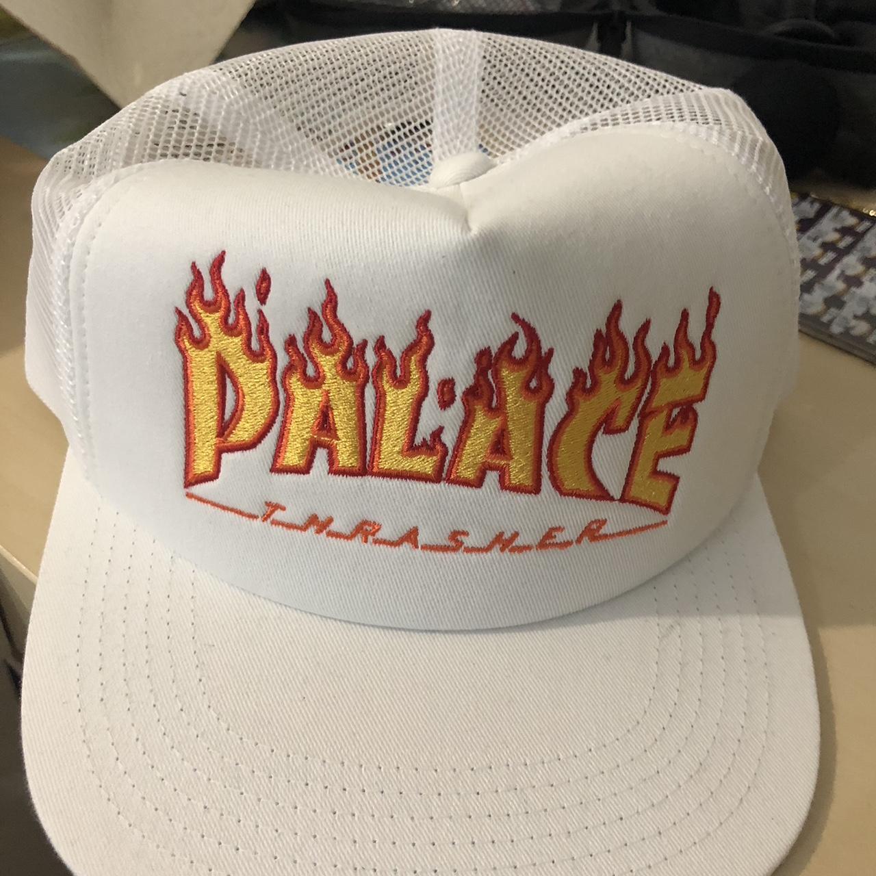 Palace hat - Depop