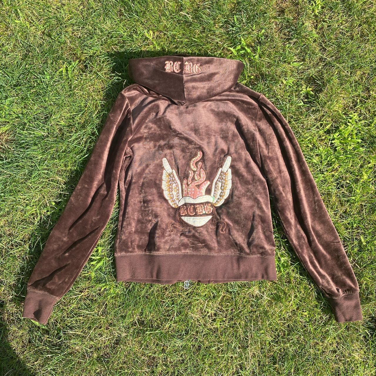 Super cute BCBG 2000’s fuzzy brown jacket Great... - Depop