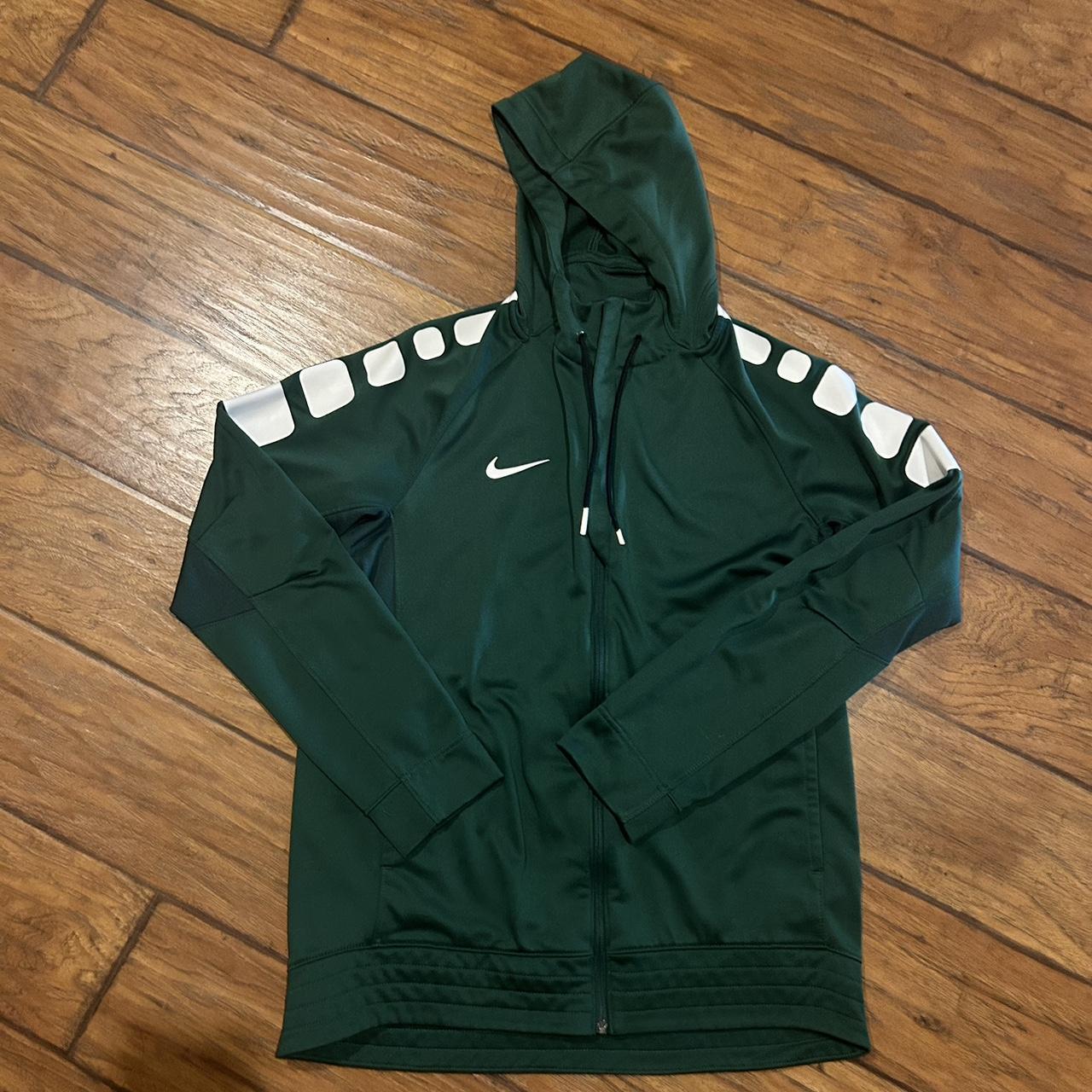 Nike Elite thermawear Green sports Jacket Good for a... | Depop