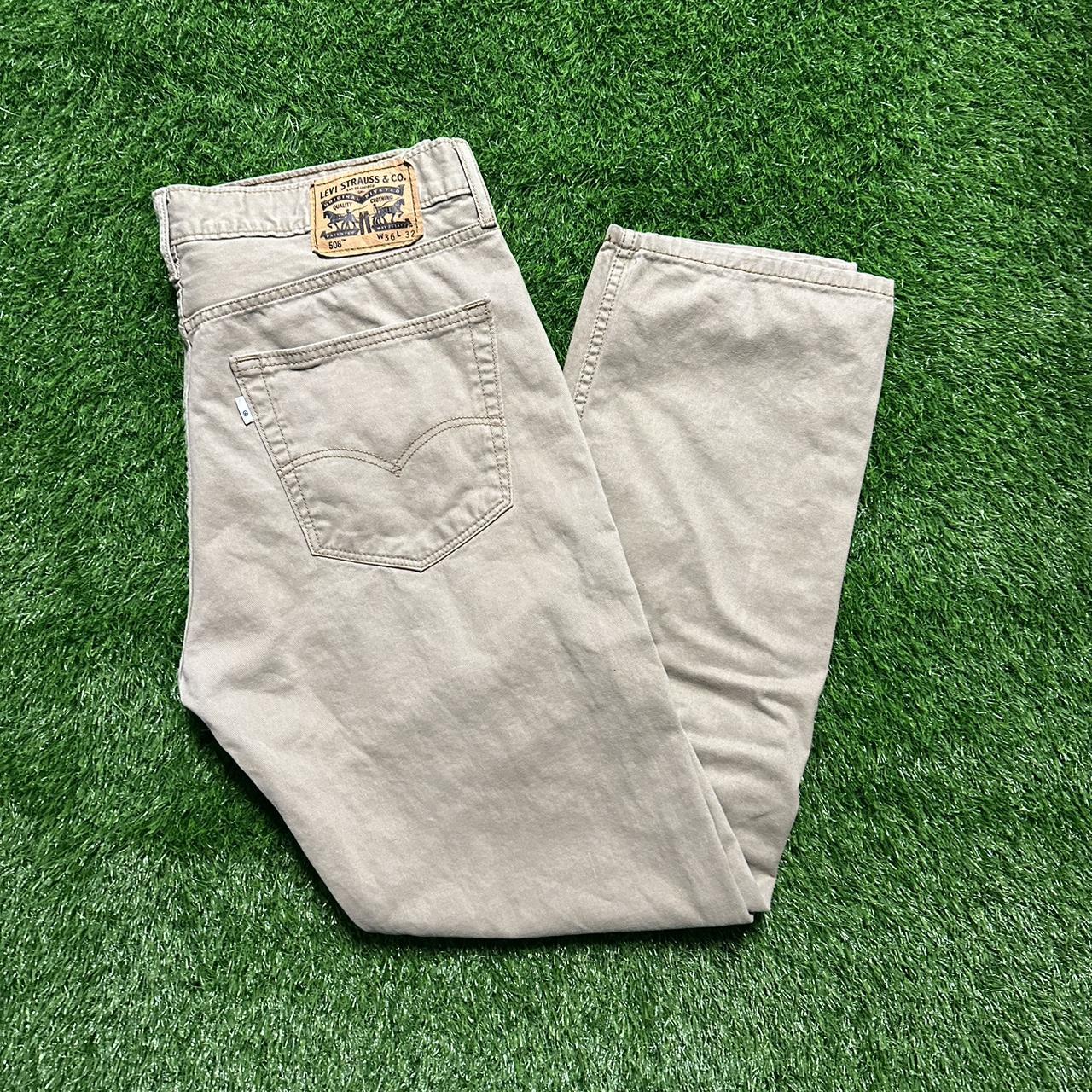 Levi's White Tag Vintage Jeans Size: W36xL32in. 🚧... - Depop